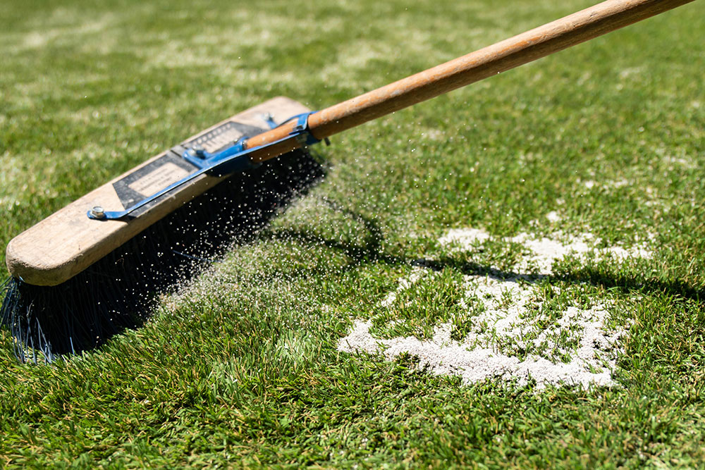 What Kind of Artificial Grass Cleaner Do You Need for Your Turf? | TurFresh